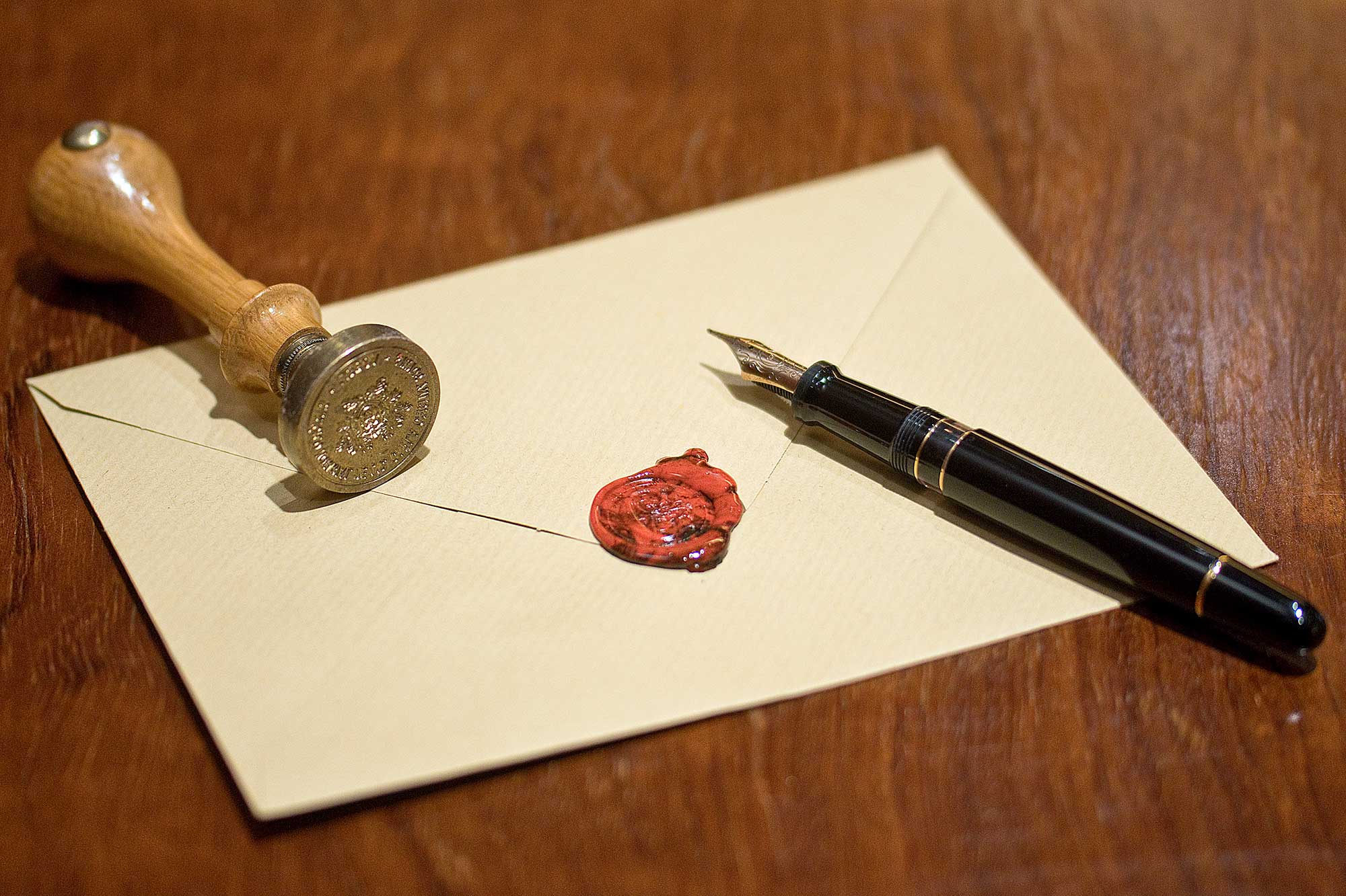 Carla Cristina Soares - Notária - Registos